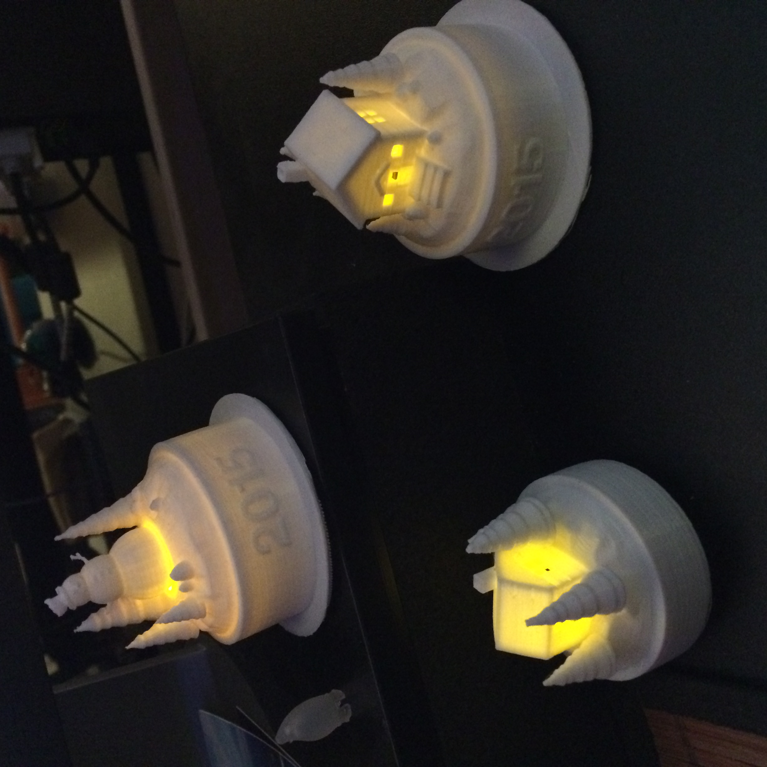 Tea light scene - house 3d model for 3d printers free