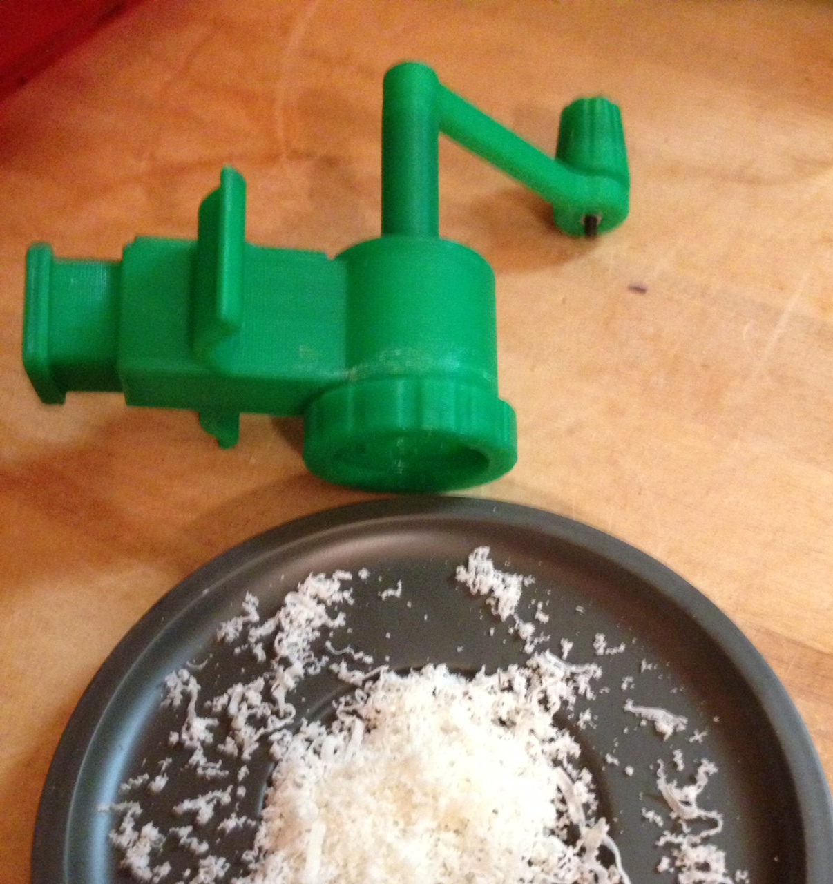 Rotary cheese grater 3d model for 3d printers free